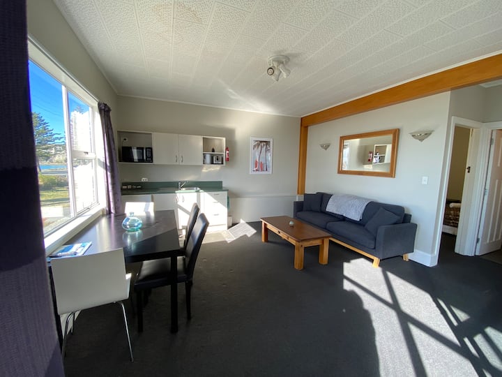 Waterfront | Affordable | Unit 8 - Kk11648 - Kaikōura