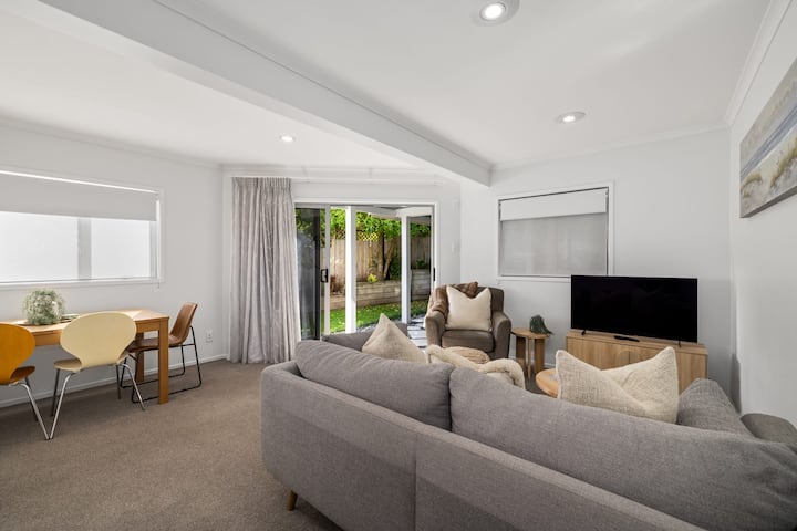 Seaside Studio With Fully Equipped Kitchen - Tauranga