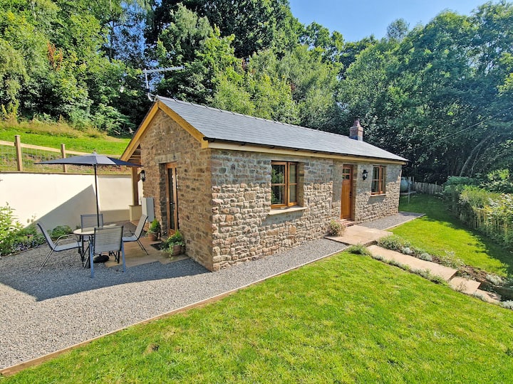 Thornycroft Cottage - Usk