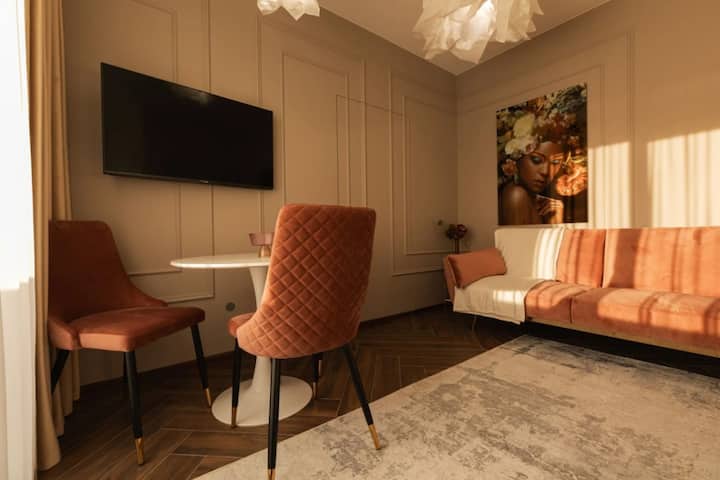 Charm Apartment - Baia Mare