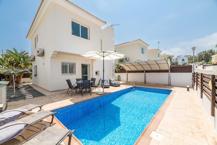 Villa Amesta - Ayia Napa