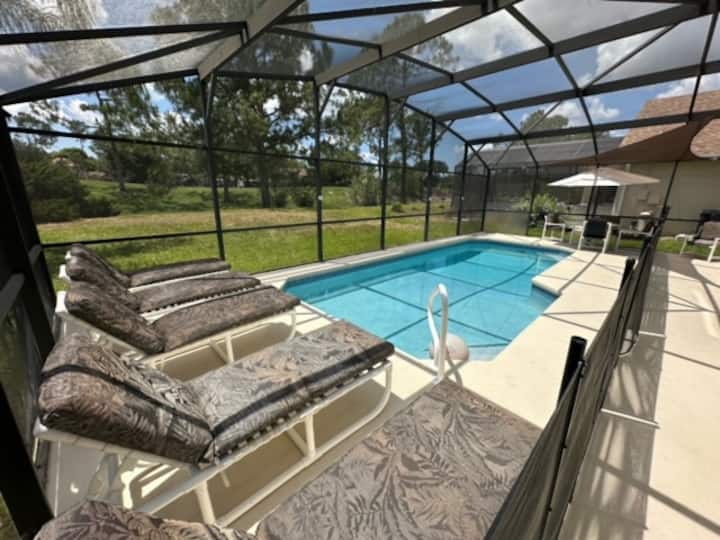 South Facing Pool Home - Room For The Whole Family - Haines City, FL