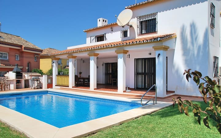 Ref: 325 Villa Elena - Large Villa With Private Po - Benalmádena