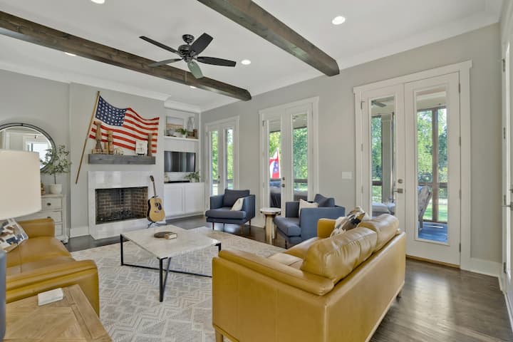 All-suite 4br | Deck | Firepit | W/d - Franklin, TN