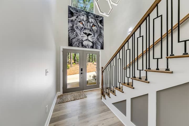 Catalytic – Kentucky Derby Themed Mountain Getaw - Helen, GA