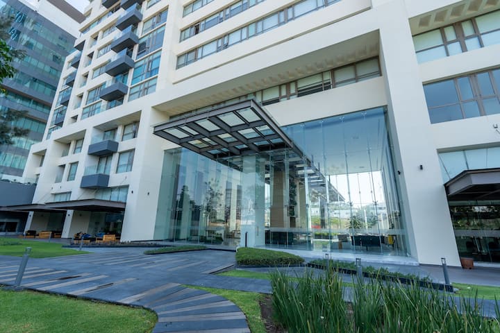 Luxury Escape Near Andares, Modern Retreat - New Mexico