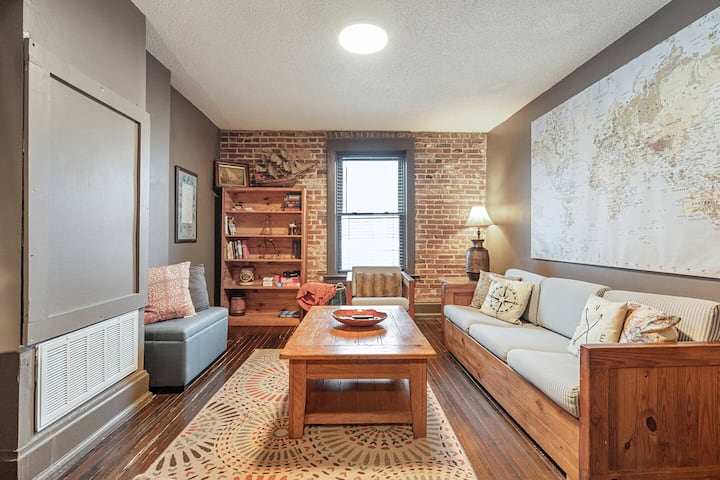 Cozy 1br Near Ku Med, Walkable - Kansas City, MO