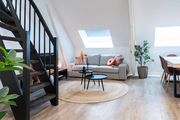 6-bed Aircon House Diaz 60m2, Many Bedrooms - Tilburg