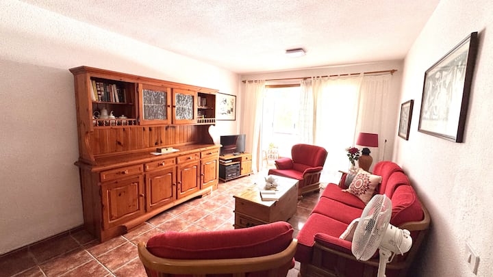 Confort Arenal Los Cristianos · By Deihu Experienc - Los Cristianos