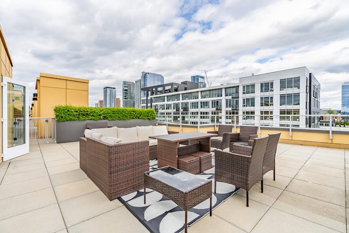 2br Penthouse | Bellevue | Sophari Parkside G - Bellevue, WA
