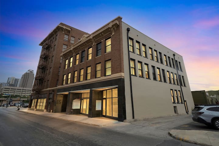 Prime Downtown Stay, Walk To Alamo And Riverwalk - San Antonio, TX