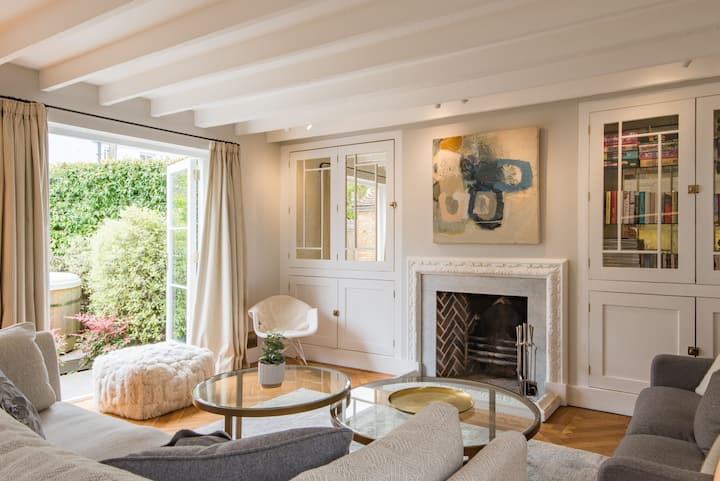 The Hide - Secluded Gem With Hot Tub - Deal