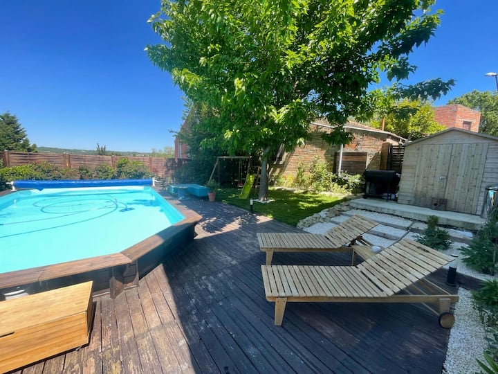 Villa Avec Piscine Soupex - La Pomarède