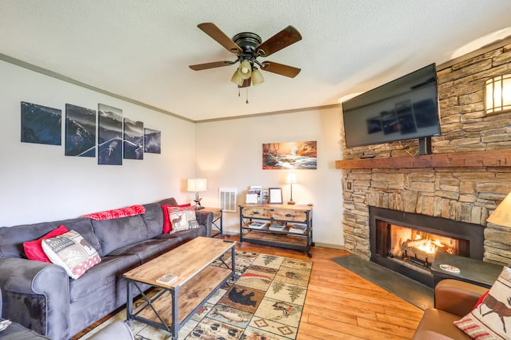 Furnished Deck + Resort Perks: Beech Mtn Retreat! - Beech Mountain, NC
