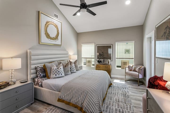 Luxury Riverfront • Walk To Downtown & Restaurants - St. Augustine, FL