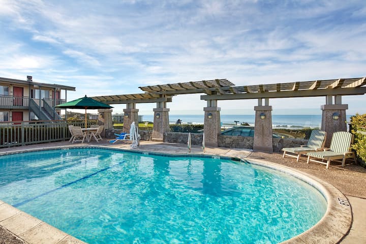 Oceanfront Retreat With Heated Pools | 2 Units - Cambria, CA