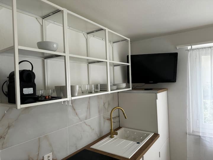 (Pearl04)  Pearl Arbor Studio 4 - Bienne