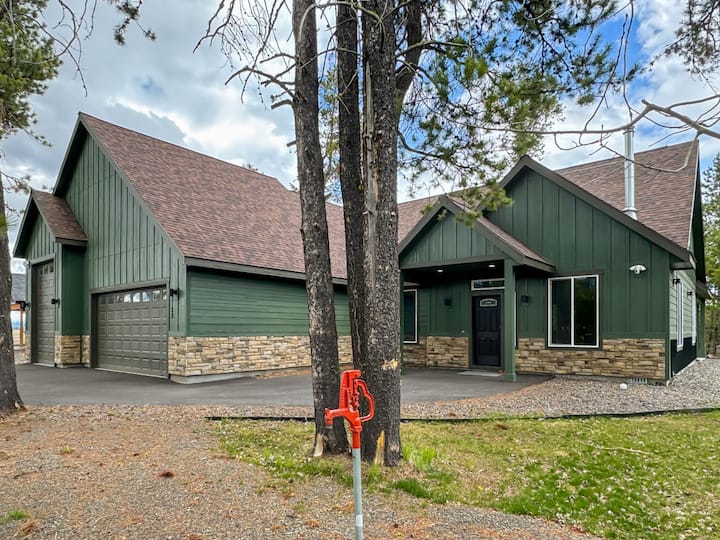 Stunning Home Close To Lake Cascade - Donnelly, ID