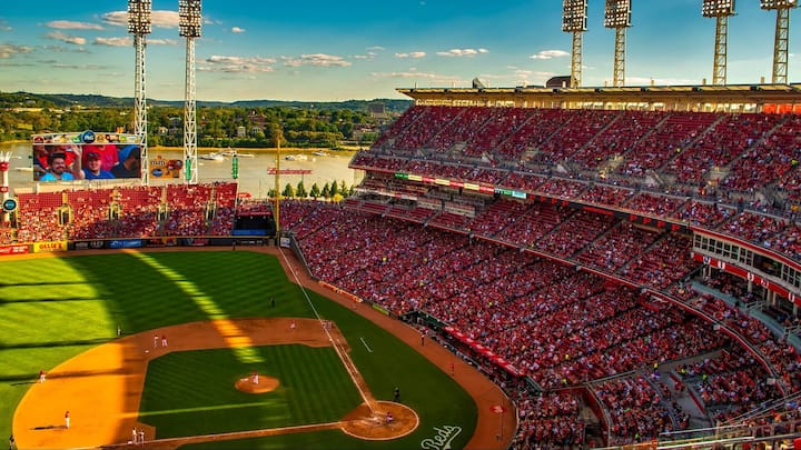 Cbd/otr 24/7 Gym, Pool, Rooftop, Steps To Stadiums - Cincinnati