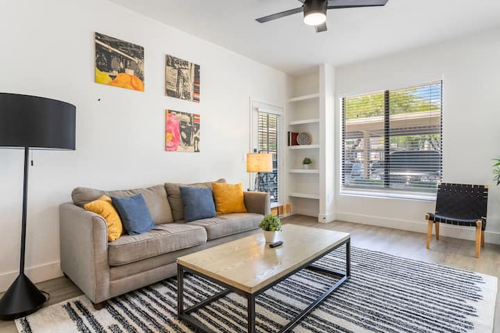 2br Cozysuites At Kierland Commons With Pool #03 - Phoenix, AZ