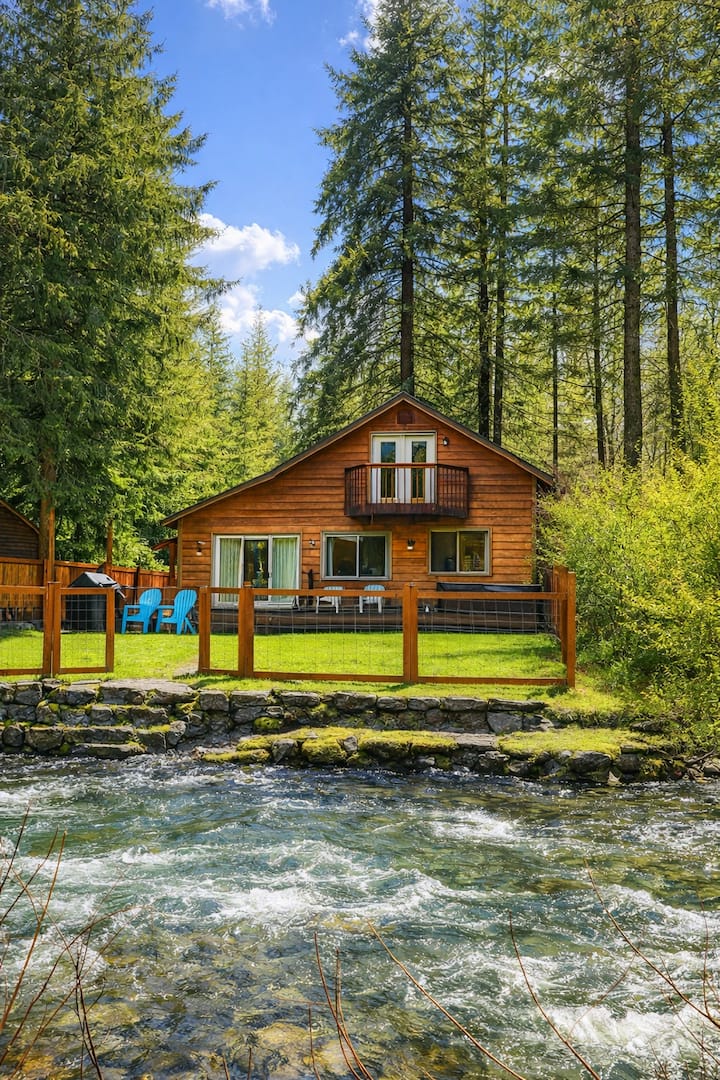 Rainier Creek Cabin: Hottb-gamerm-ev-wifi-sauna - Ashford, WA