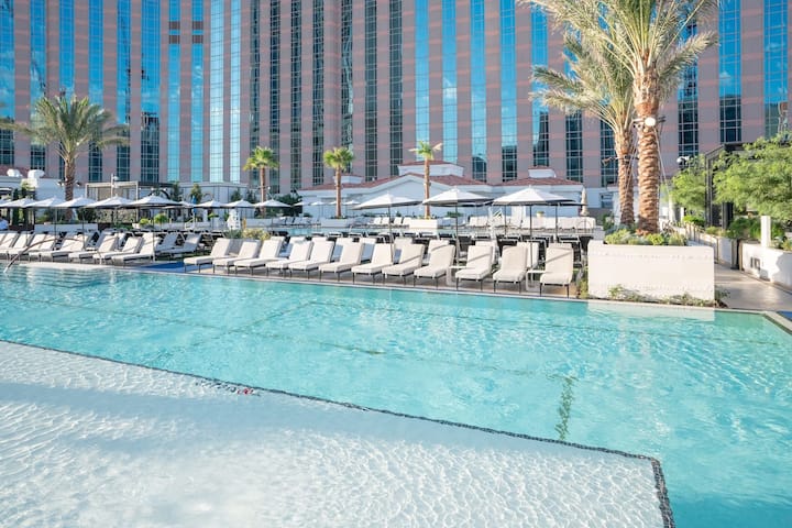 3 Luxury Two Queen City View At Palazzo - Las Vegas, NV