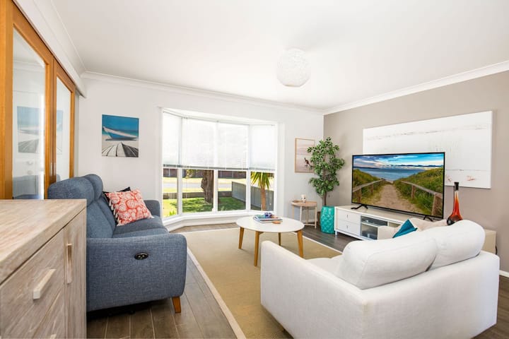 Salty Mermaid By Experience Jervis Bay - Hyams Beach