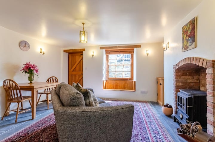 1 Bed In Porthpean (Oc-t29133) - St Austell