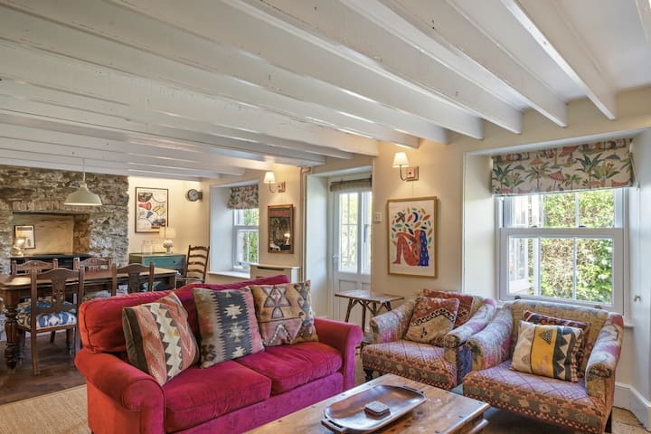 19th Century Cottage & Garden, Private Parking - Perranporth