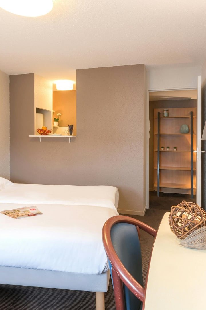 Twin Studio Near Central Place Viarme District - Nantes