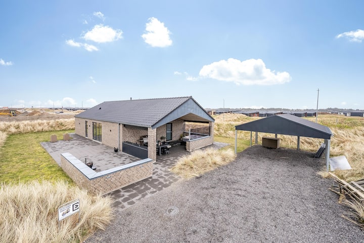 Luxurious 8-person House With A Spacious Outdoor. - Søndervig