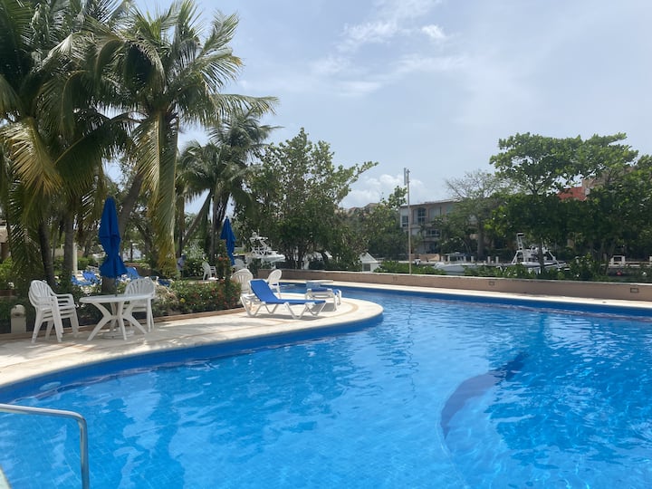 Puerto Aventuras Apartment With Pool & Marina View - Puerto Aventuras
