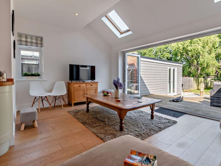 4 Bed In Ryde (Oc-95058) - Isle of Wight