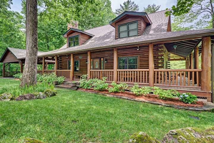 Mountain Dreaming - Log Cabin In Sapphire Valley! - Lake Jocassee
