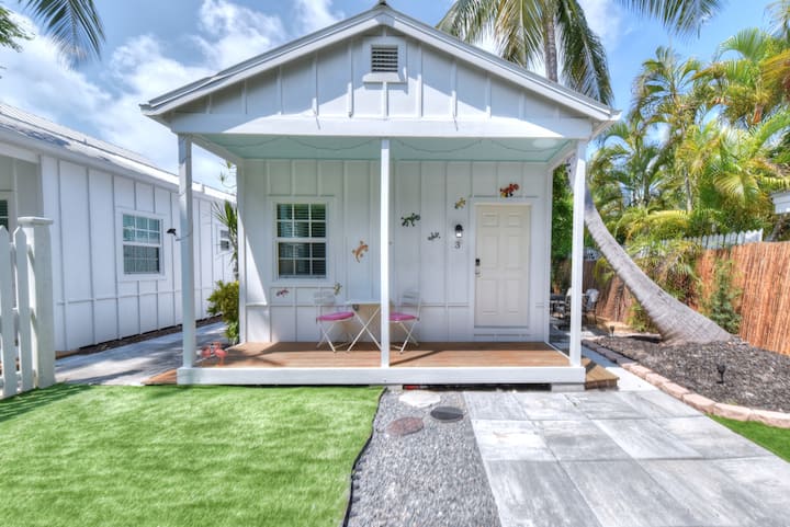 1/1 Cottage Close To Duval St. - Key West, FL