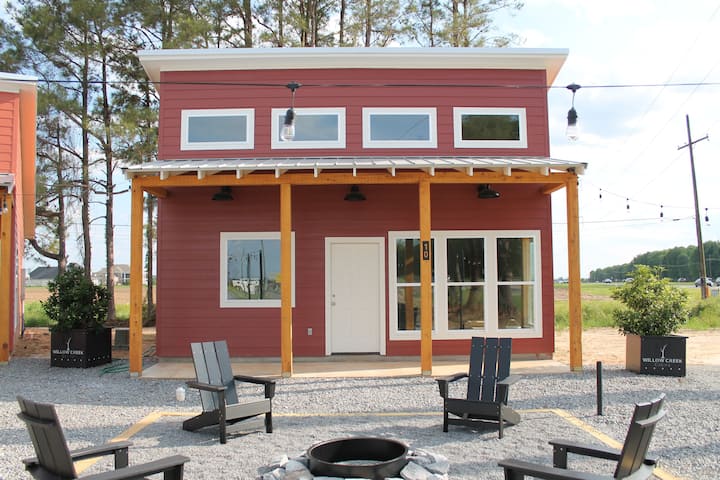 Willow Creek Cabin 10 - Bastrop, LA