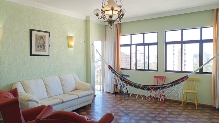 Apto 2q Grande E Espaçoso - クリティバ