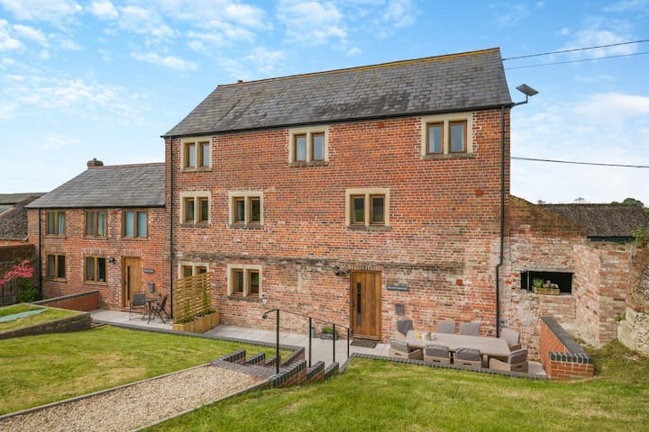 4 Bed In Heywood (Oc-t29040) - Warminster