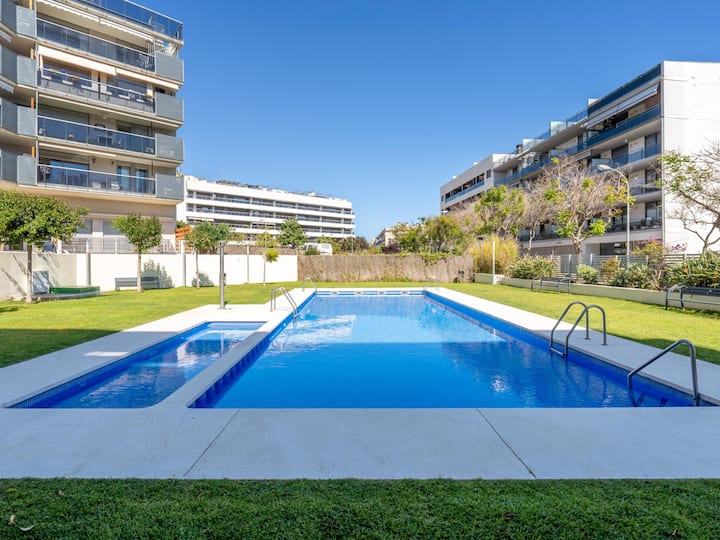 Appartement Avec Piscine Et Parking à 350m Plage - Cambrils