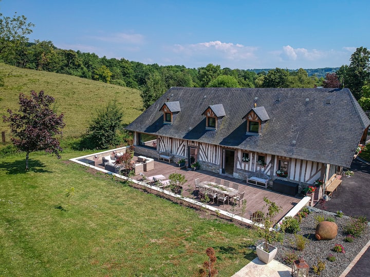 Gîte Haut-de-gamme 4 à 10 Personnes - Cabourg