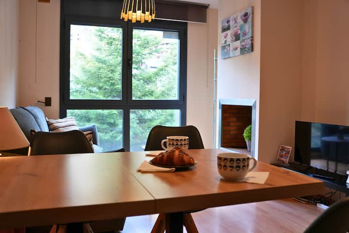 26. 325 Sup - Andorra