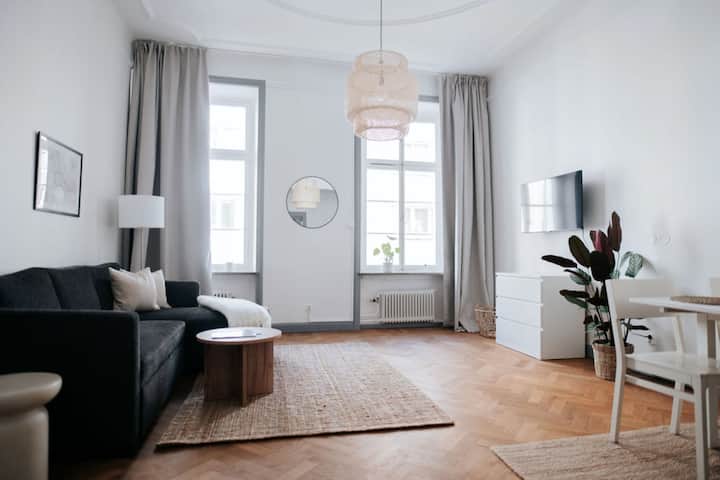 Wonderful Newly Renovated Apt, Middle Of ÖStermalm - Stockholm