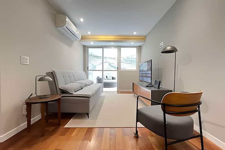 Charmoso Apê Botafogo, Garagem, Wi-fi E 2 Quartos - Copacabana