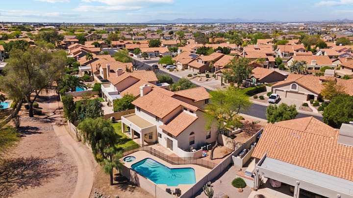 Spacious Retreat W/ Pool, Spa, & Golf Course View! - Mesa, AZ