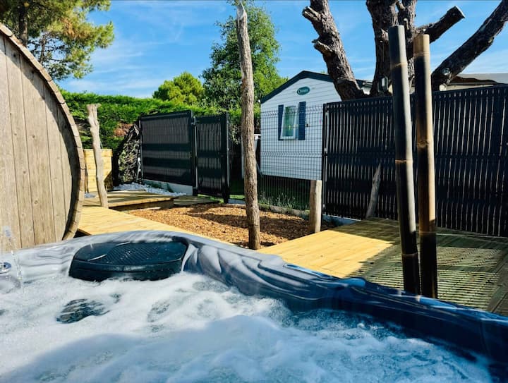 Bungalow Balnéo Jacuzzi Sauna - Erquy