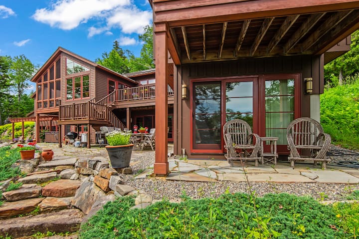 Schoolmarm Rock - 450' Of Private Waterfront - Rangeley, ME