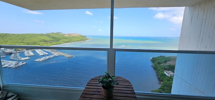 Ocean View Penthouse Near Seven Seas Beach - Fajardo