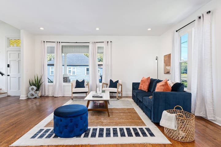 Modern Bham Reno On 2nd - Sleeps 10 - Birmingham, AL