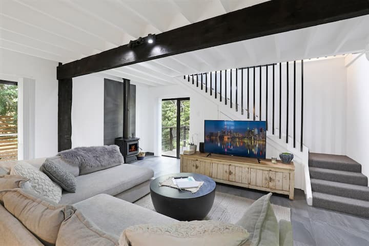 Pet-friendly - Jervis Bay - 1 Night Stays! - St Georges Basin