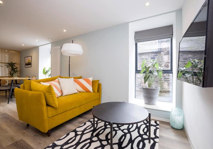 Argyl | Abbey Gate: Studio 4 - Edinburgh